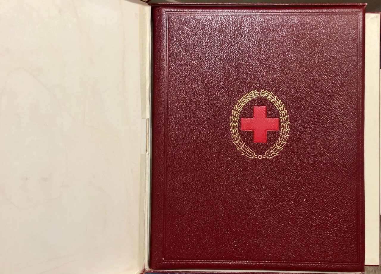 The Story of the Red Cross - SIGNED Copy | Joan and Daryl LINDSAY ...